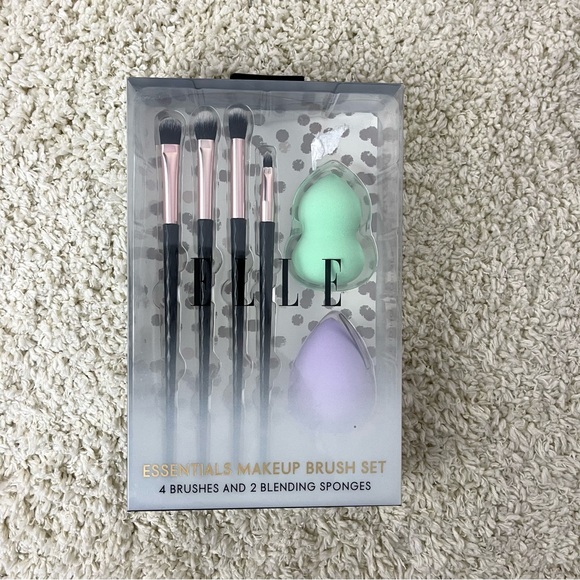Elle | Makeup | Elle Essentials Makeup Brush Set With Sponges | Poshmark